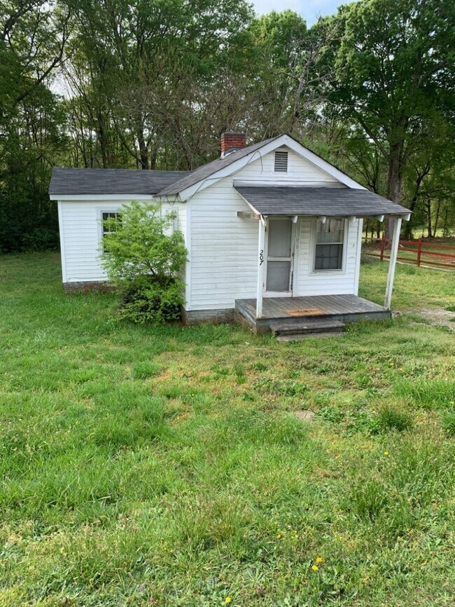 207 Sims Dr - 207 Sims Dr Union SC 29379 | Apartment Finder