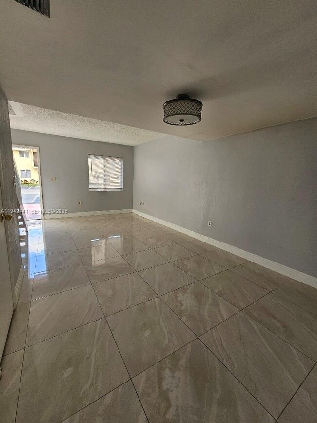 8253 NW 5th Terrace - 8253 NW 5th Terrace Miami FL 33126 | Apartment Finder