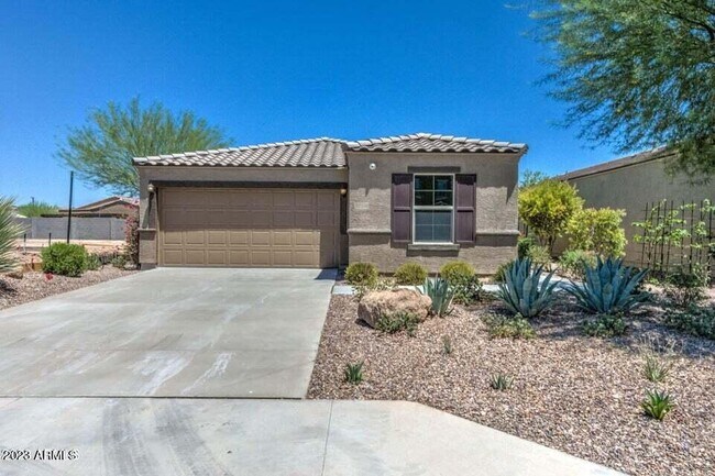 12556 Glenn Dr - 12556 Glenn Dr Luke Air Force Base AZ 85307 ...