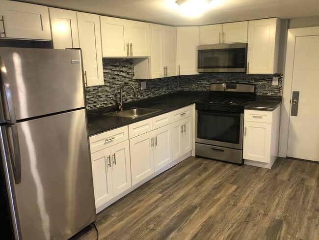 Recently Renovated 3BD/1BA West Oak Lane A... - 1916 Haines St ...