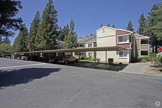 Redwood Square Apartments - 4400 Elkhorn Blvd Sacramento CA 95842 ...