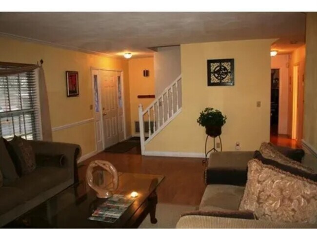 112 St John Dr - 112 St John Dr Belleville IL 62221 | Apartment Finder