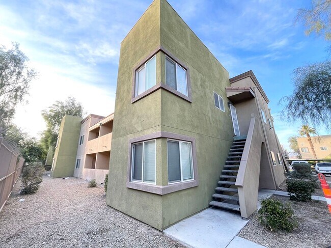 Gated Community Condo - 1834 N Decatur Blvd Las Vegas NV 89108 ...