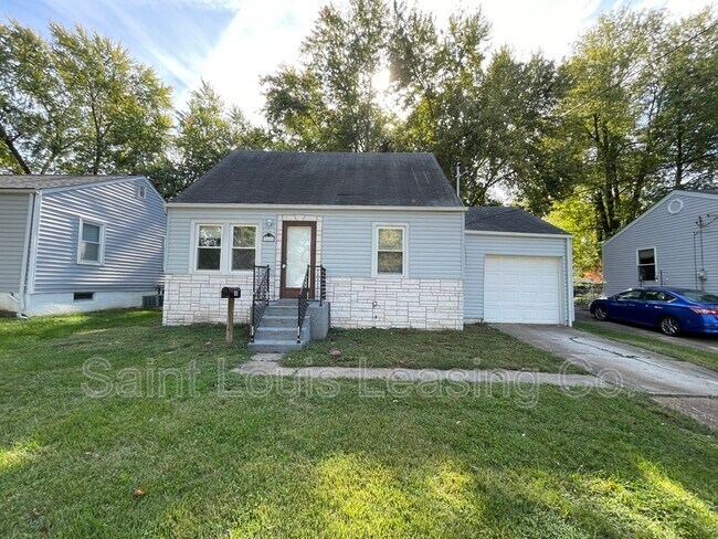 40 Vierling Dr - 40 Vierling Dr St. Louis MO 63135 | Apartment Finder