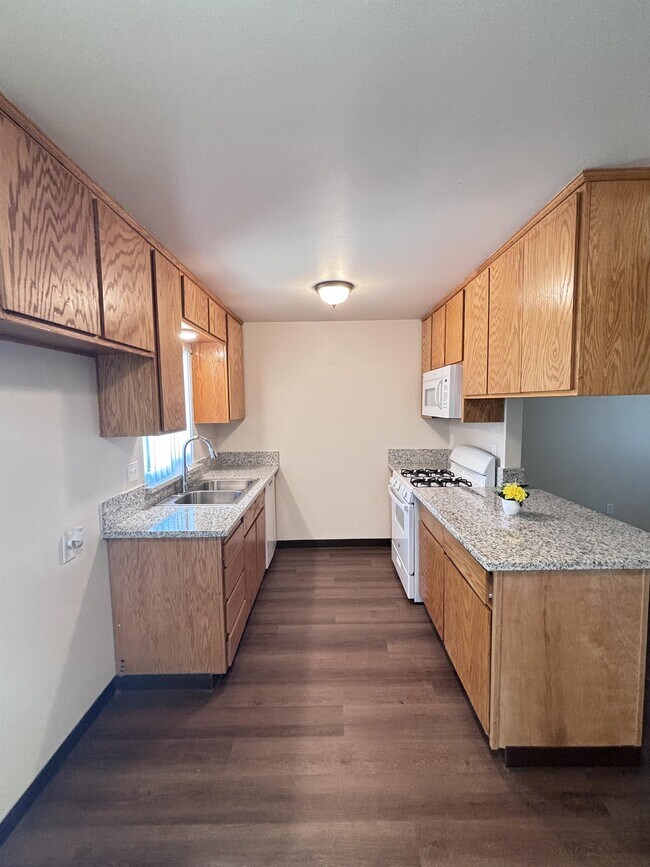 1705 E Rumble Rd - 1705 E Rumble Rd Modesto CA 95355 | Apartment Finder