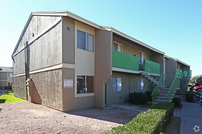 Melrose Apartments - 4444 N 7th Ave Phoenix AZ 85013 | Apartment Finder