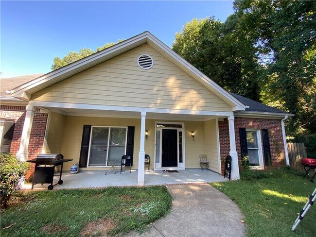 2369 Five Forks Trickum Rd SW - 2369 Five Forks Trickum Rd SW ...