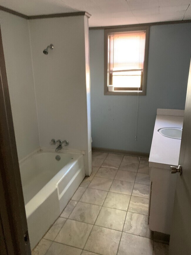 477 W 6th - 477 W 6th St Cookeville TN 38501 | Apartment Finder