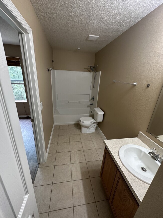 Amber Pointe Townhouse - 1002 Chalcedony St Kissimmee FL 34744 ...