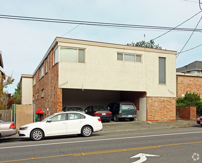 The Lydia Apartments - 6521-6525 24th Ave NW Seattle WA 98117 ...