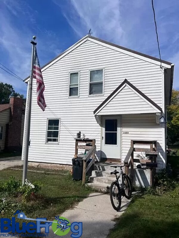 2604 16th St - 2604 16th St Two Rivers WI 54241 | Apartment Finder