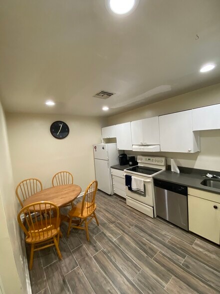 744 South St Philadelphia Pa 19147