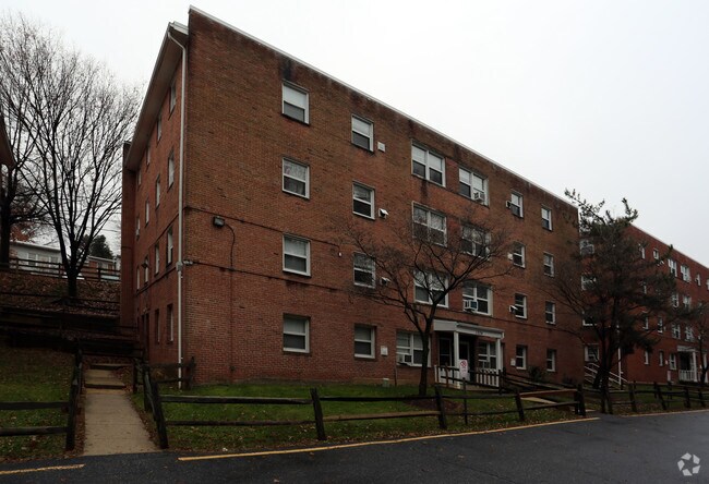 Oak Ridge Apartments - 1012-1028 Quebec Ter Silver Spring MD 20903 ...