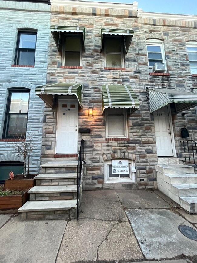 Convenient City Living Near Johns Hopkins & NE Market - 116 N Port St ...