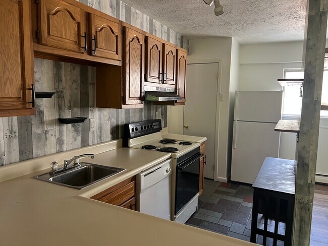 420 Manor Harrison City Rd - 420 Manor Harrison City Rd Harrison City ...