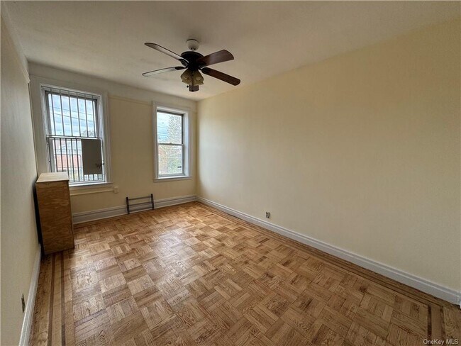 1114 Neill Ave - 1114 Neill Ave The Bronx NY 10461 | Apartment Finder