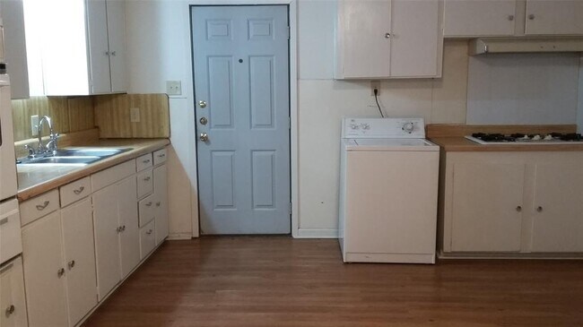 1111 Fannin St - 1111 Fannin St Denton TX 76201 | Apartment Finder