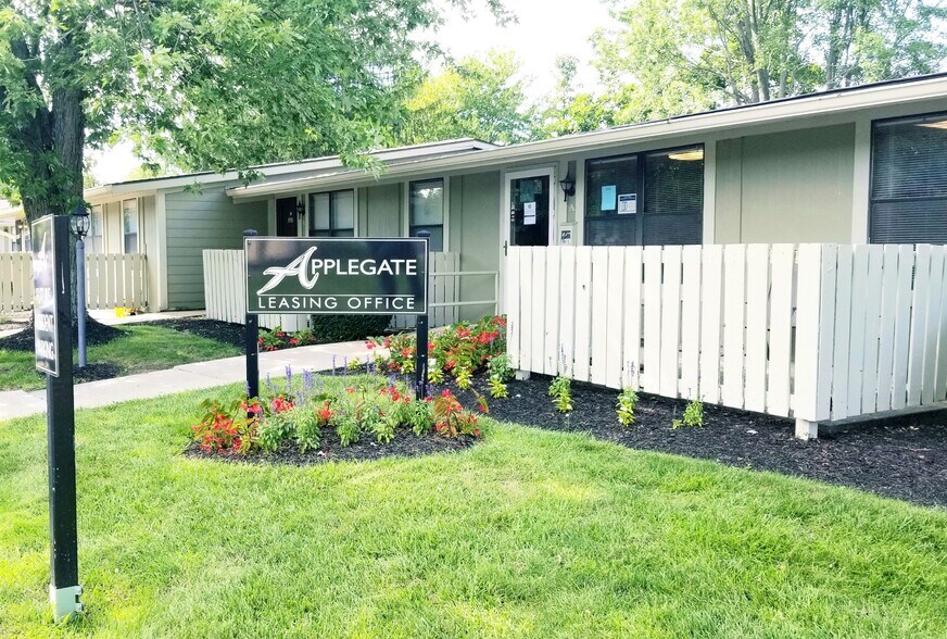 Applegate - 4049 N Everett Rd Muncie IN 47304 | Apartment Finder