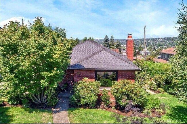 Incredible Brick Bungalow - Rare Opportunity - 802 W Etruria St Seattle ...