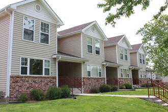 The Village at Old Town - Topeka, KS | Apartment Finder