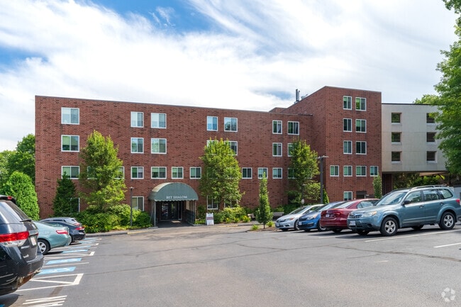 Bet Shalom Senior Apartments - 475 Chandler St Worcester MA 01602 ...