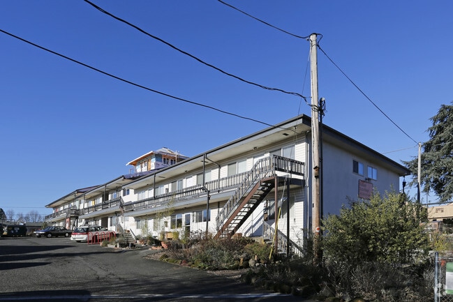 Kailash Ecovillage - 4311 SE 37th Ave Portland OR 97202 | Apartment Finder