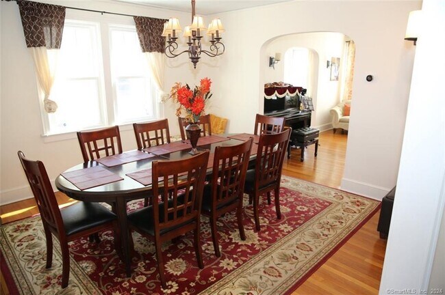 17 Havemeyer Ln - 17 Havemeyer Ln Greenwich CT 06830 | Apartment Finder