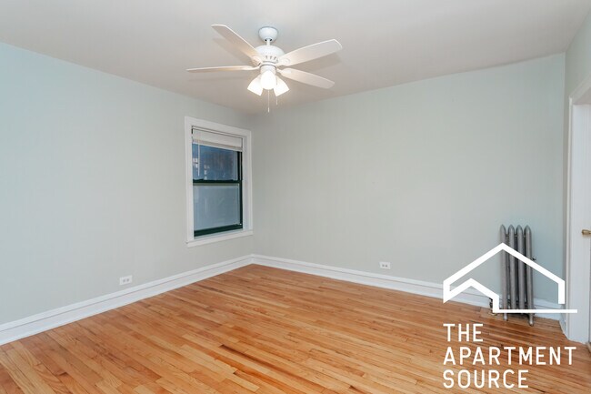 6909 S Paxton Ave - 6909 S Paxton Ave Chicago IL 60649 | Apartment Finder