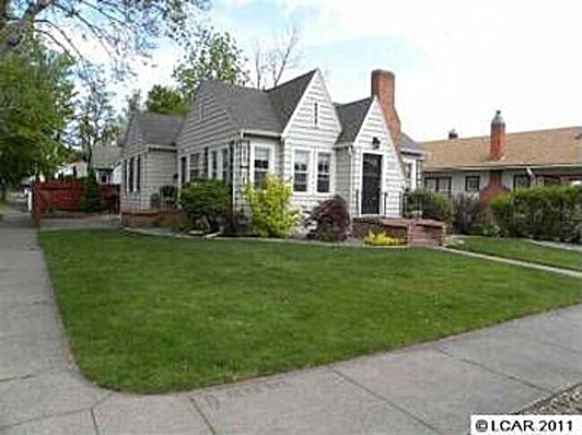 Triangle Tops (TTD/TTU) (Silverwolf) - 1203 12th Ave Lewiston ID 83501 ...