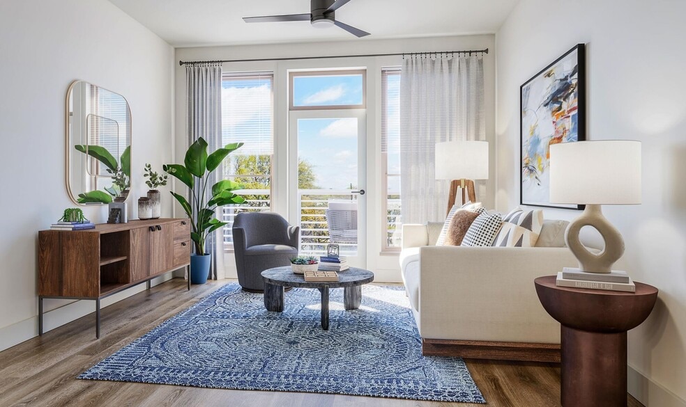 The Huntley - 100 Harding St Fort Worth TX 76102 | Apartment Finder