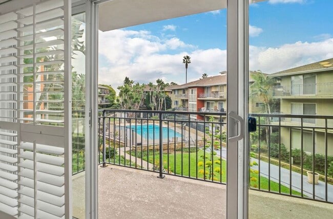 5373 La Jolla Blvd - 5373 La Jolla Blvd La Jolla CA 92037 | Apartment ...