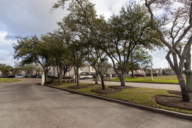 7600 Emmett F Lowry Expy - 7600 Emmett F Lowry Expy Texas City TX 77591 ...