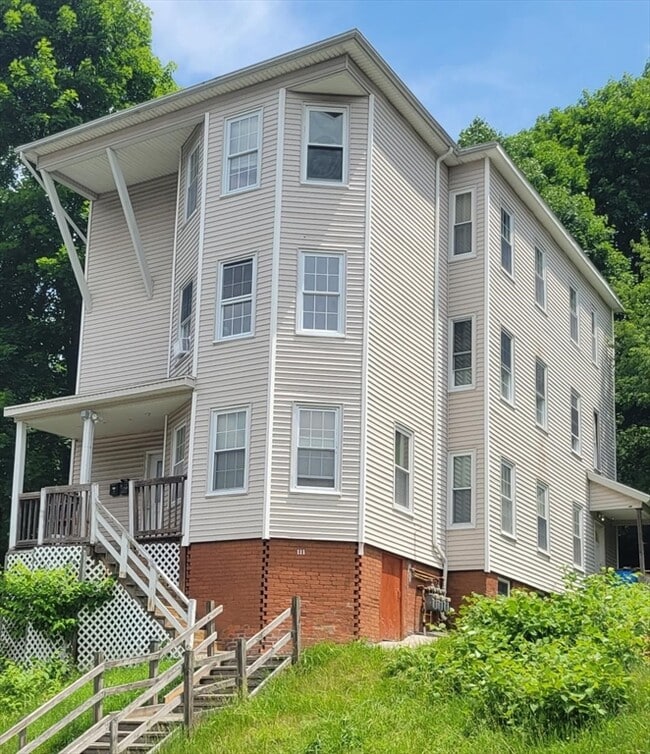 111 Rodney St - 111 Rodney St Worcester MA 01605 | Apartment Finder