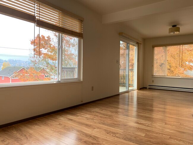 3449 23rd Ave W - 3449 23rd Ave W Seattle WA 98199 | Apartment Finder