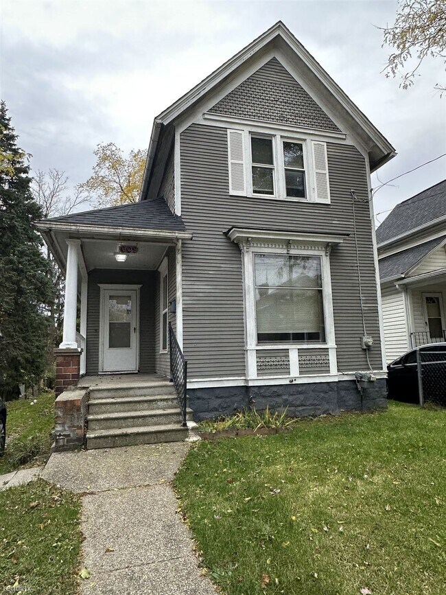 3 br, 1 bath House - 609 Webb St - 609 Webb St Jackson MI 49202 ...
