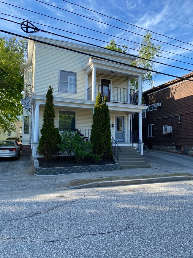 204 Sabattus St - 204 Sabattus St Lewiston ME 04240 | Apartment Finder