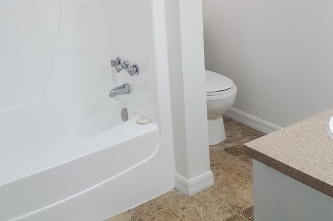 Oak Ridge Apartments - 13333 Ridge Rd Largo FL 33778 | Apartment Finder