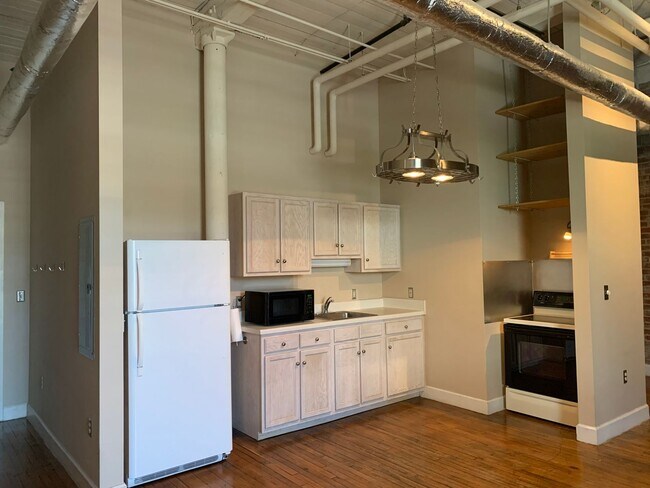 Studio Apartment Downtown - 901 Jefferson St Lynchburg VA 24504 ...