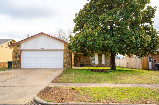 Beautiful 3 Bed 2 Bath home! - 606 Antigua Dr Sand Springs OK 74063 ...