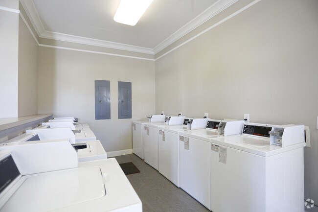 Alexander Ridge - Canton, GA | Apartment Finder