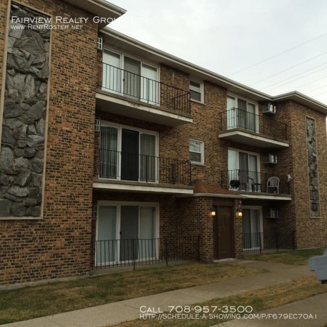 2 bedroom in Calumet City IL 60409 - 1663 State St Calumet City IL ...