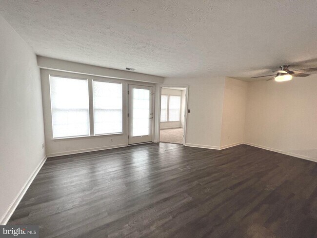 2402 Autumn Harvest Ct - 2402 Autumn Harvest Ct Odenton MD 21113 ...