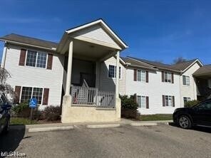 1894-1898 Springfield Lake Blvd - 1894-1898 Springfield Lake Blvd Akron ...