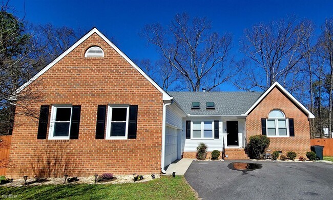 4 br, 2 bath House - 4100 Kings Gate Rd - 4100 Kings Gate Rd Chester VA ...