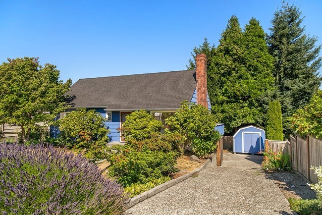 Single Family Home in Seattle - View RIdge - 7408 52nd Ave NE Seattle ...