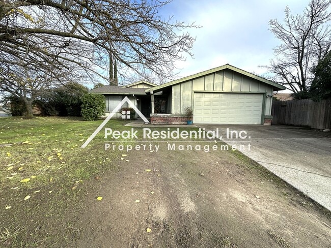 Very Nice 4bd/2ba Home with 2 Car Garage - 7801 Deer Creek Dr ...