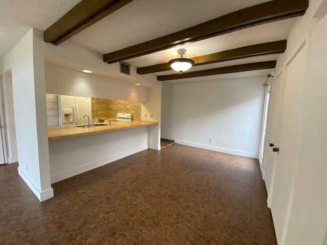 Two Story Unit in Grenelefe - 2010 Corner Lake Haines City FL 33844 ...