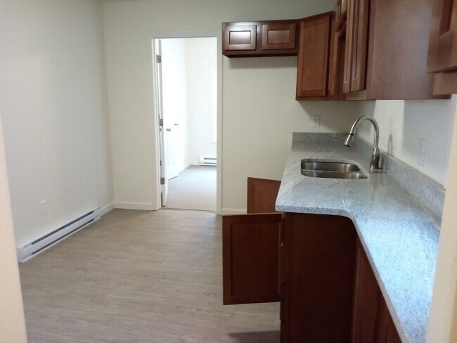 16 Church St - 16 Church St Spencer MA 01562 | Apartment Finder