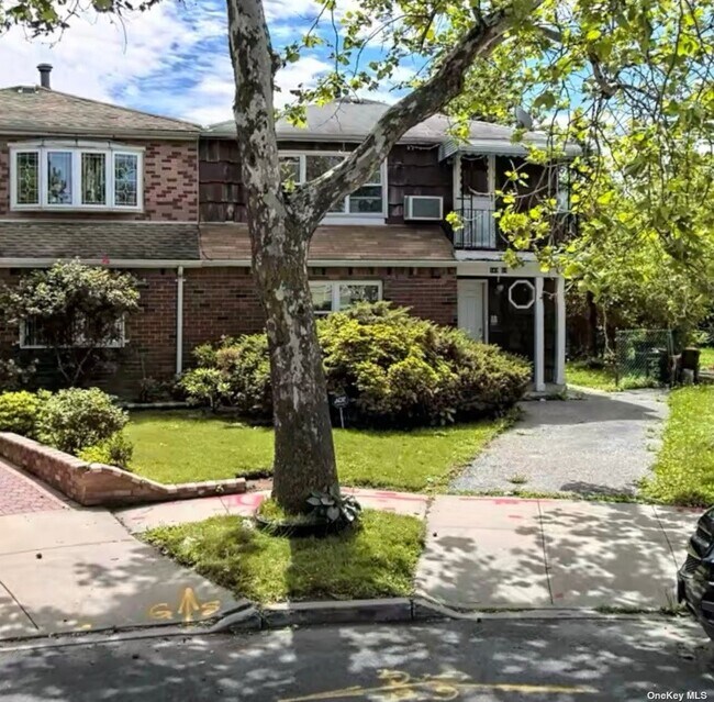 149-89 253rd St - 149-89 253rd St Queens NY 11422 | Apartment Finder