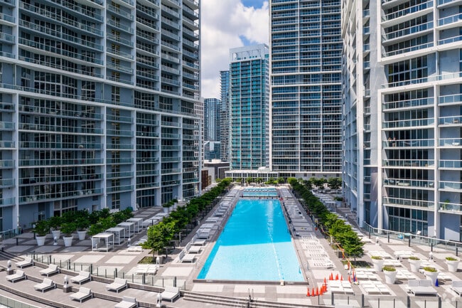 Icon Brickell Tower 2 - Miami, FL | Apartment Finder